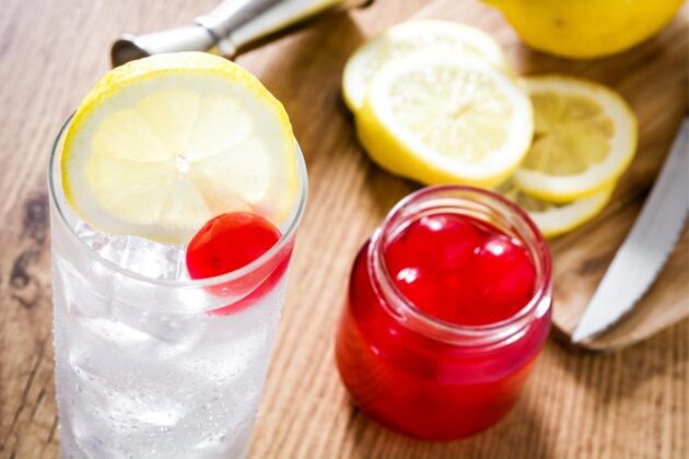 John Collins Cocktail: A Delicious Recipe with a Fun History