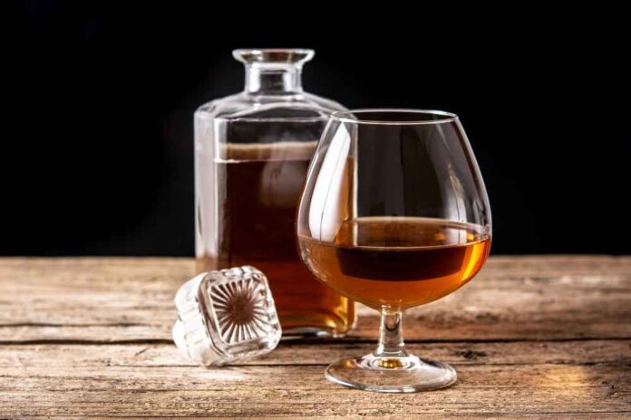 When To Drink Cognac? The Best Times To Enjoy - cocktaildb.com